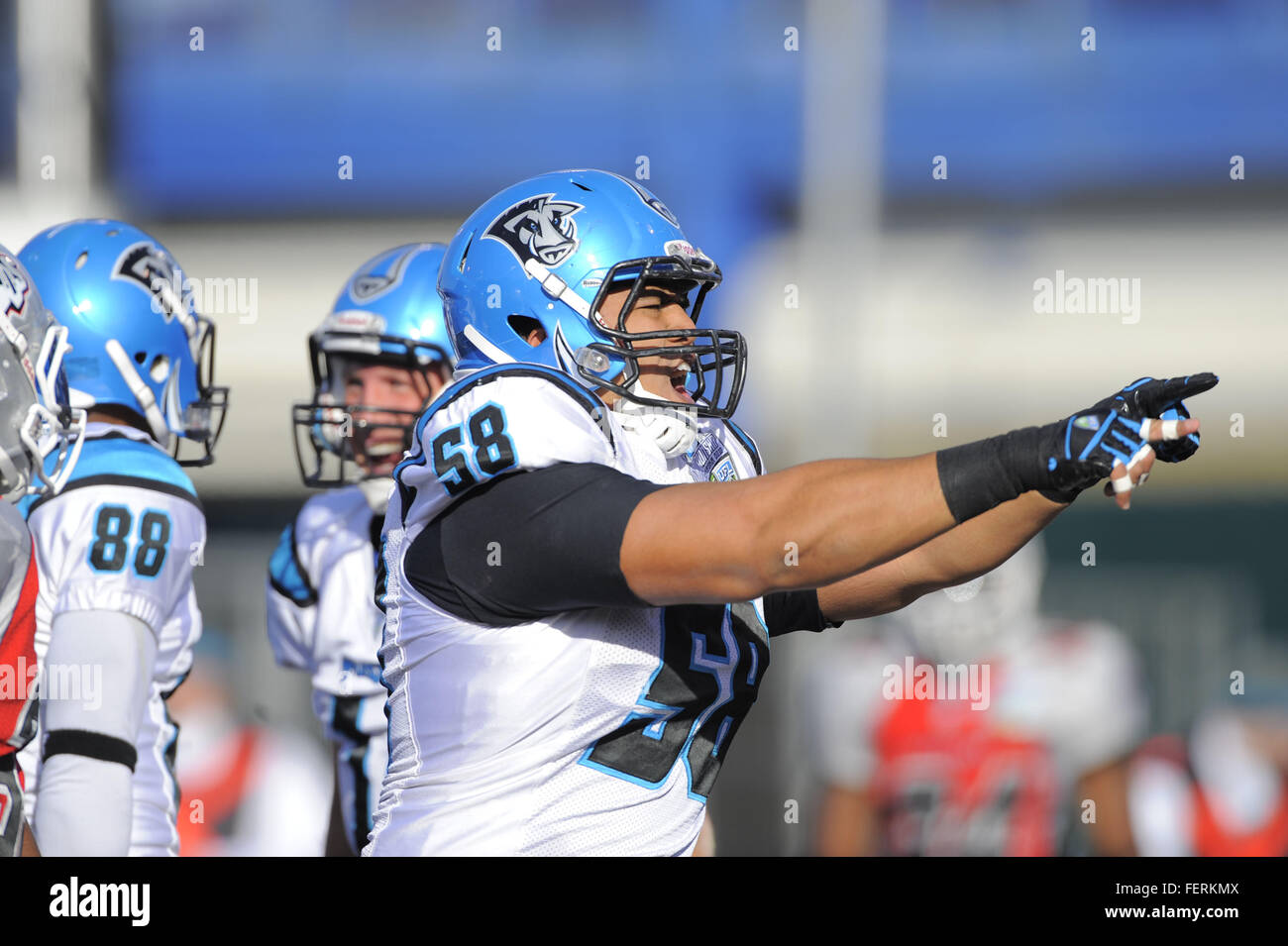 Omaha, Florida, USA. 27th Nov, 2010. Florida Tuskers offensive lineman ...