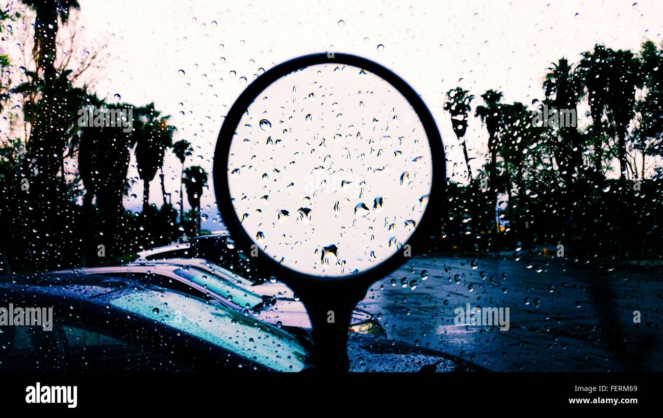 Water and magnifying glass hi-res stock photography and images - Alamy