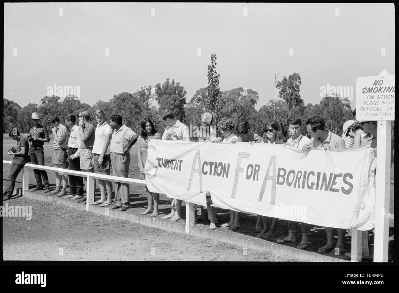 Civil rights 1960s students Black and White Stock Photos & Images - Alamy