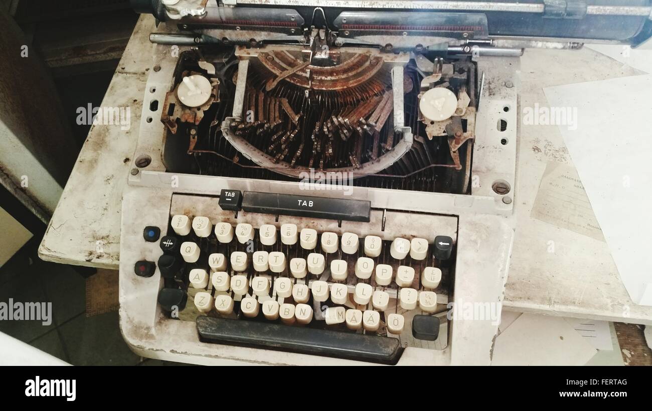 Damaged typewriter hi-res stock photography and images - Alamy
