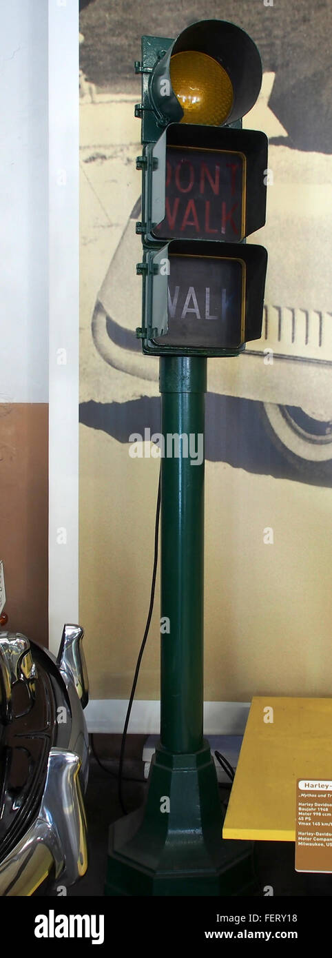 A vintage traffic light on display at the Auto & Uhrenwelt Schramberg ...