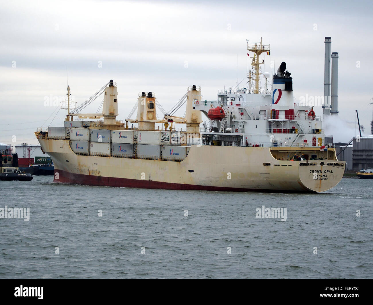 Crown Opal (ship, 1997), IMO 9128063, Port of Antwerp pic2 Stock Photo ...