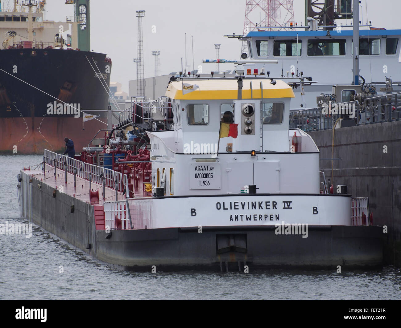 Olievinker IV ENI 06003805 Leopolddok, Port of Antwerp Stock Photo - Alamy