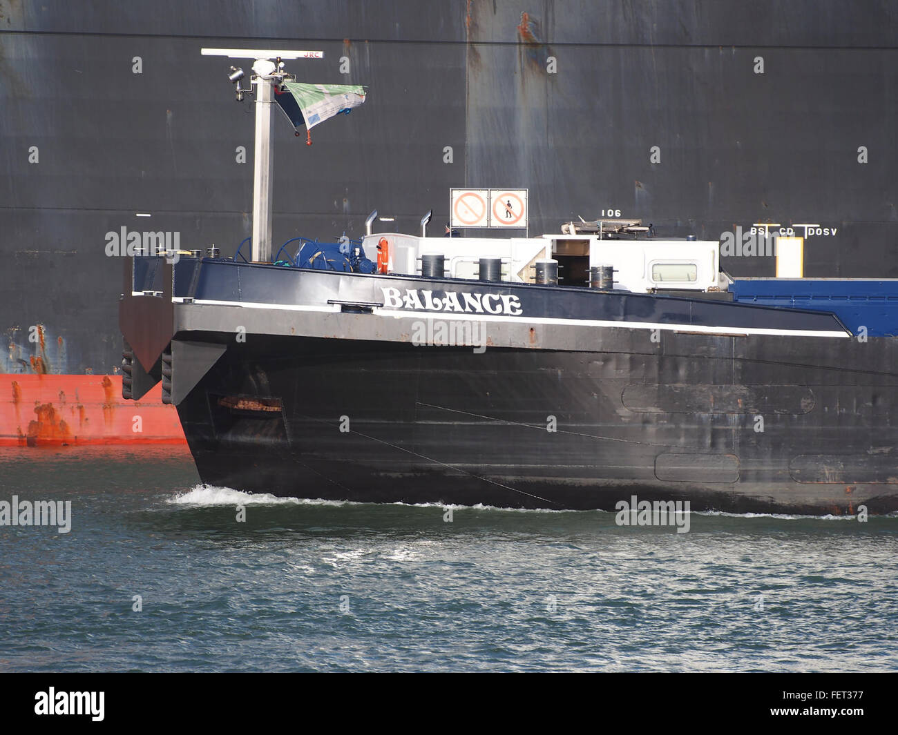 Balance ship hi-res stock photography and images - Alamy