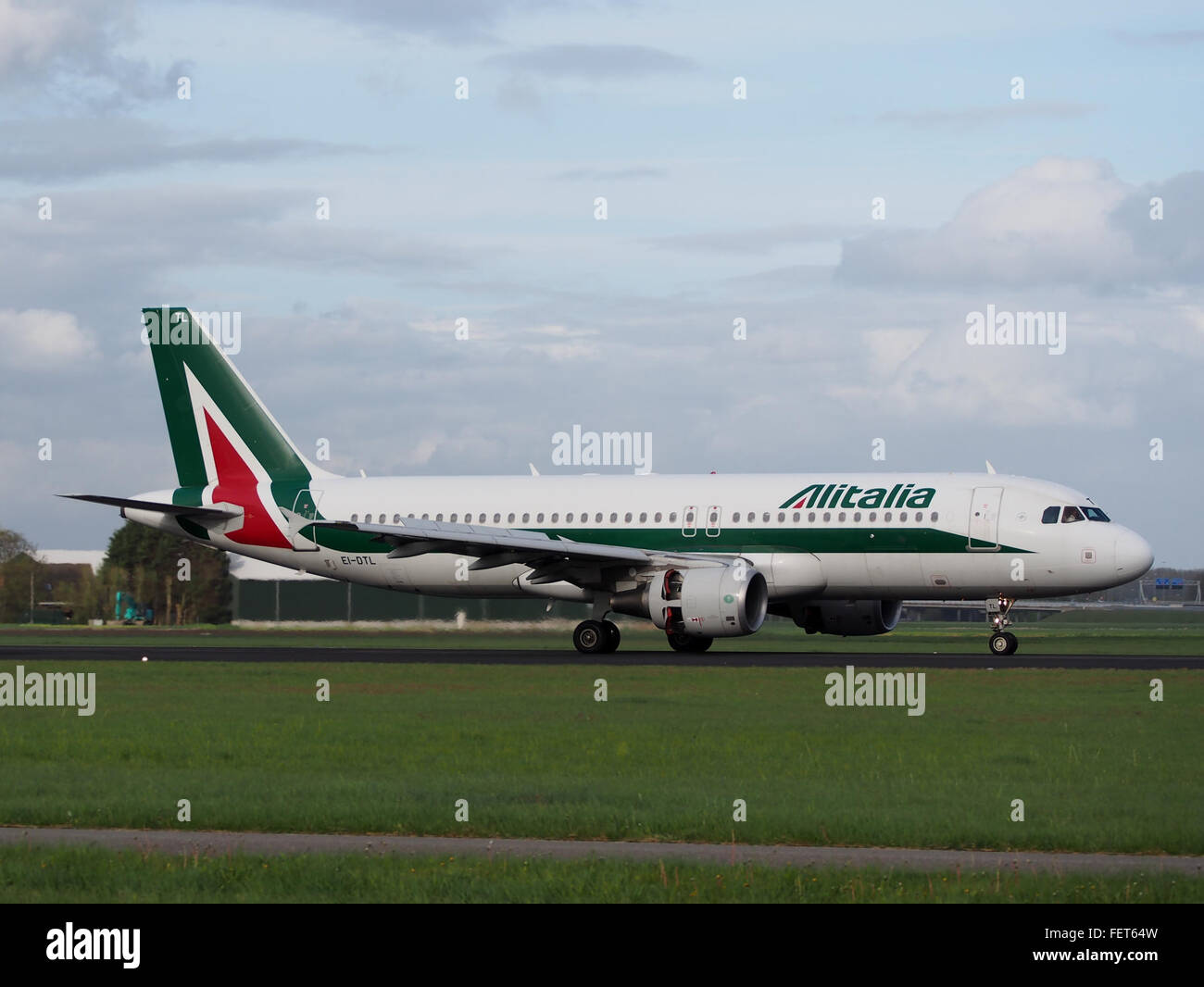 EI-DTL is an aircraft operated by Alitalia, an Italian airline. It is ...
