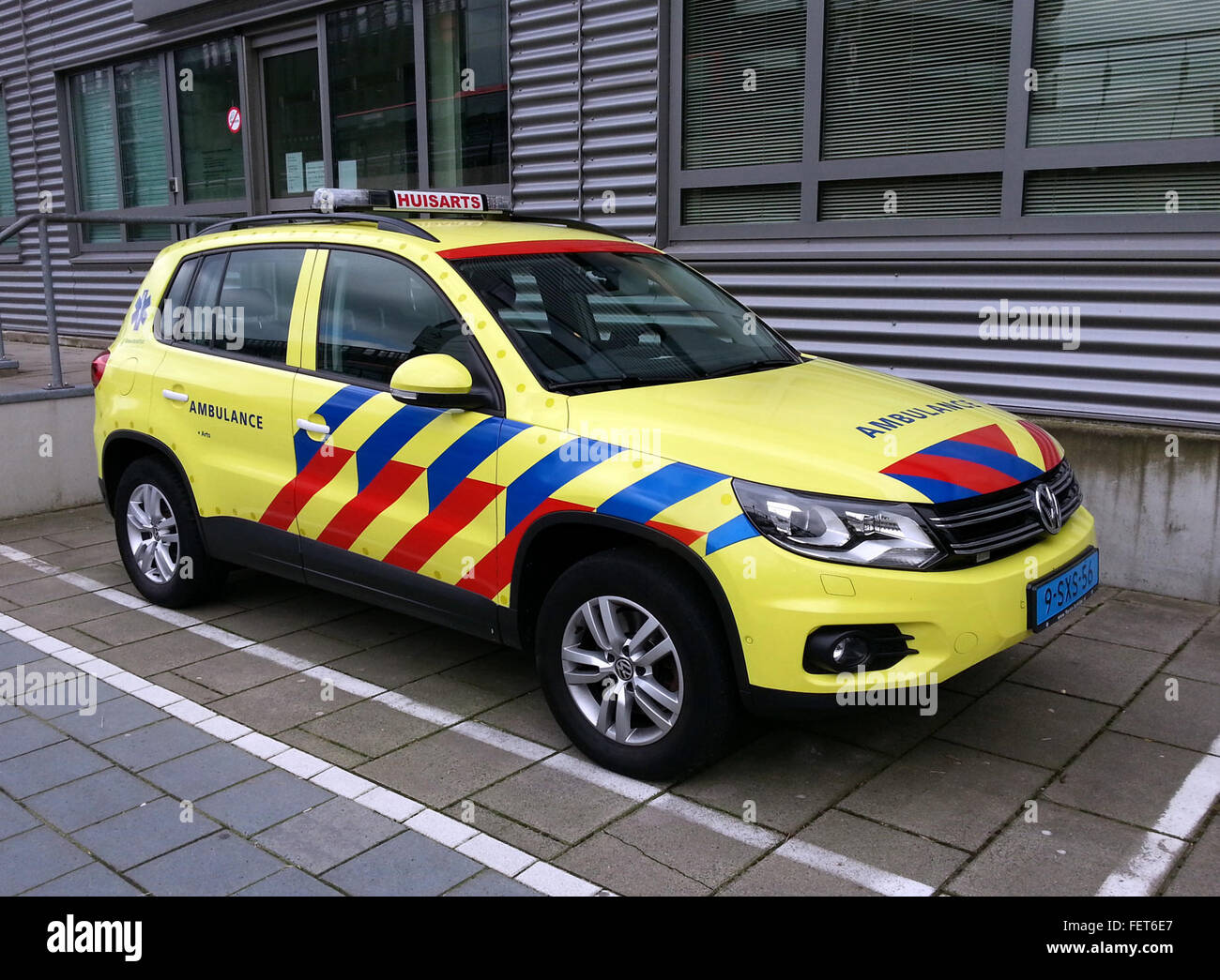 Vw ambulance hi-res stock photography and images - Alamy