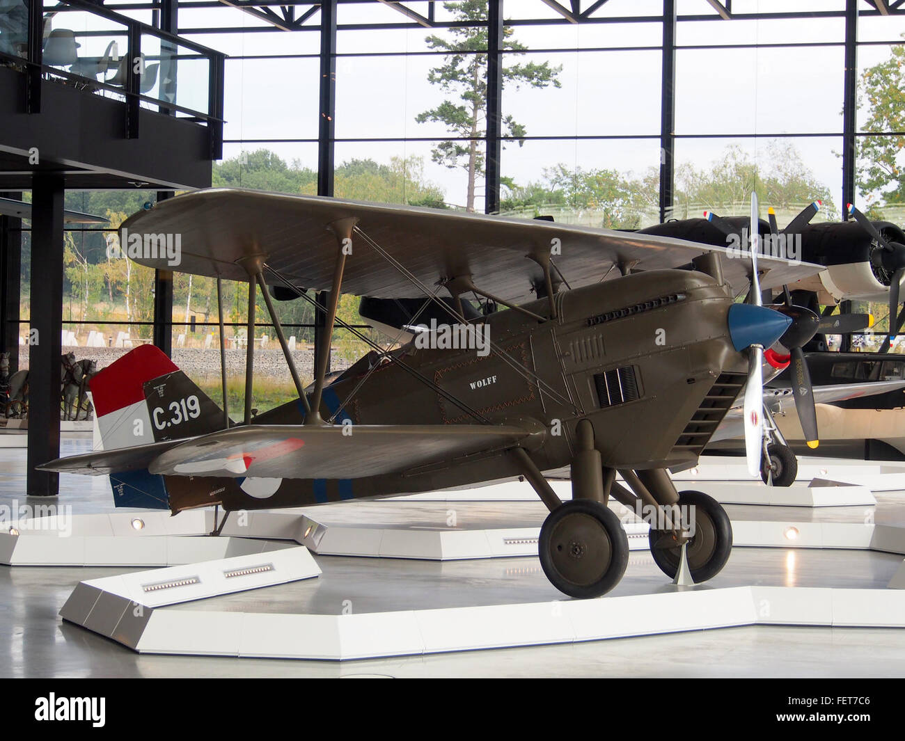 P 6e hi-res stock photography and images - Alamy