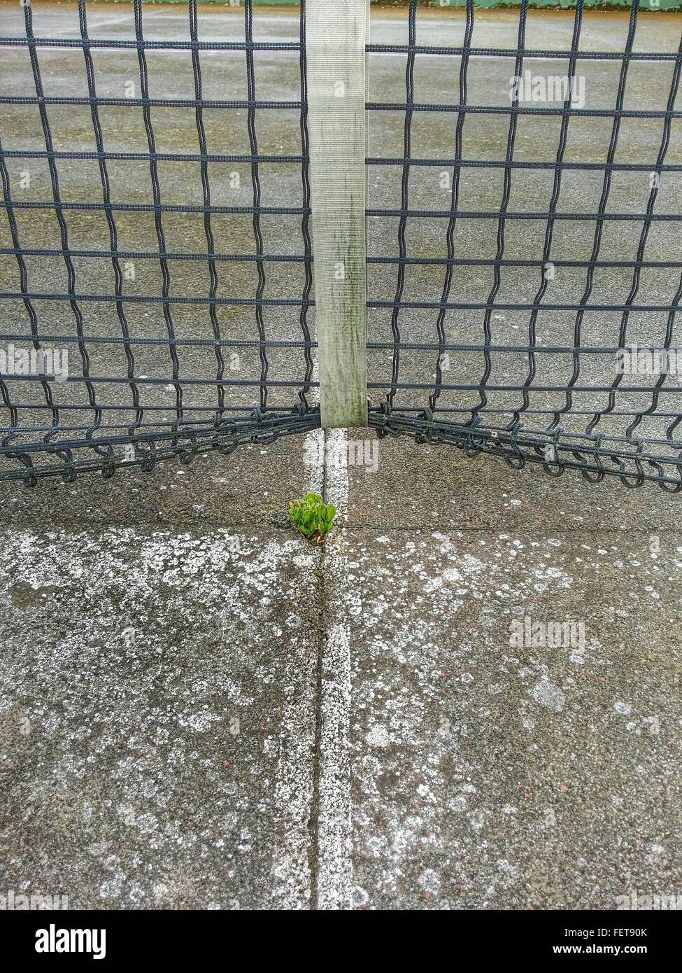 Tennis Net On Ground Stock Photo - Alamy