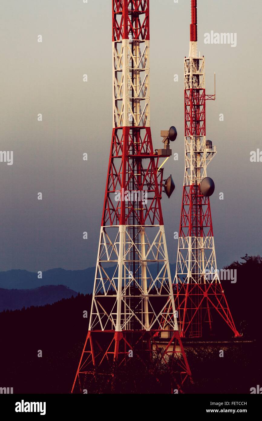Aerial masts hi-res stock photography and images - Alamy