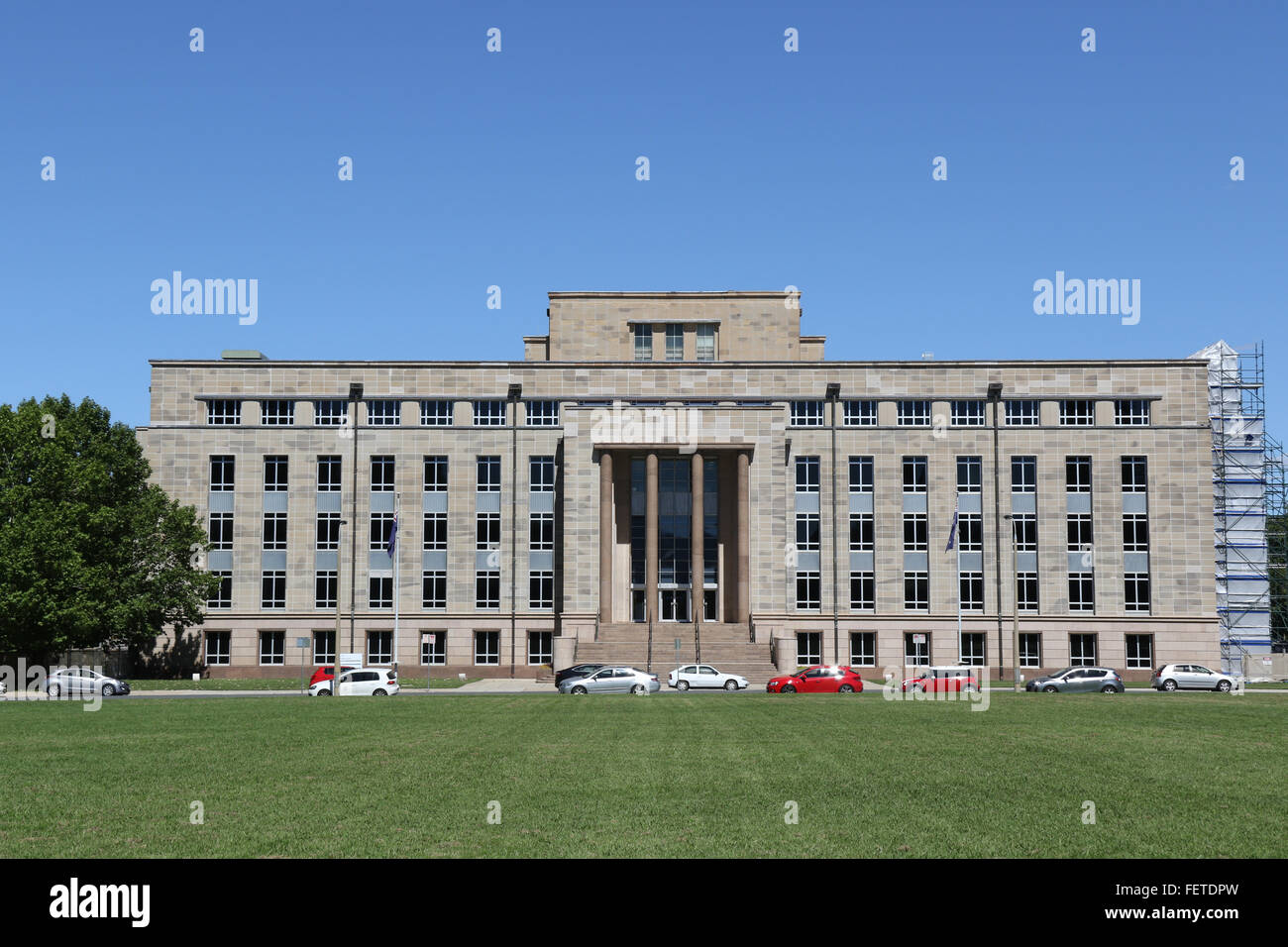 A building in Canberra, Australia Stock Photo - Alamy