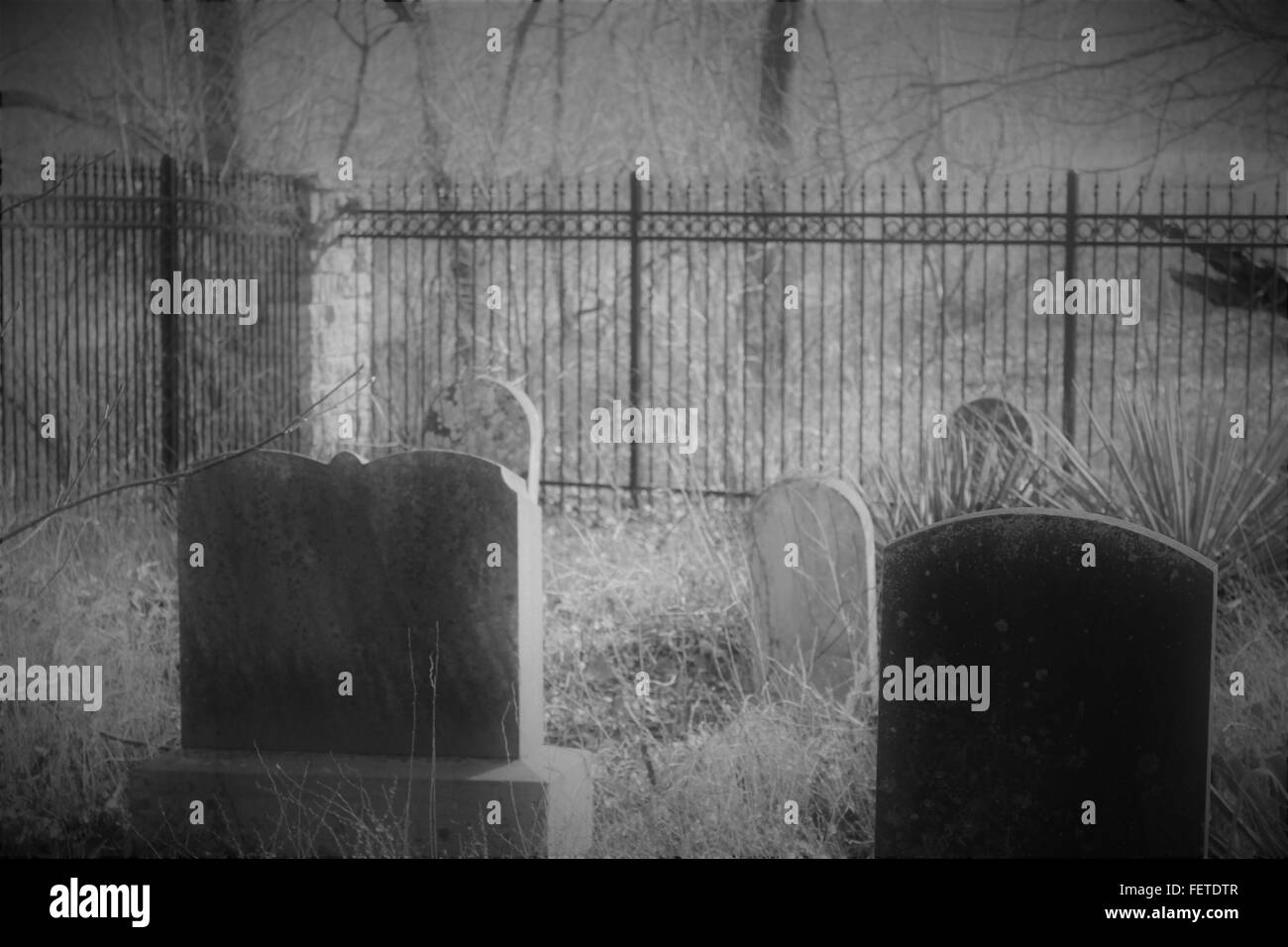 Private cemetery hi-res stock photography and images - Alamy