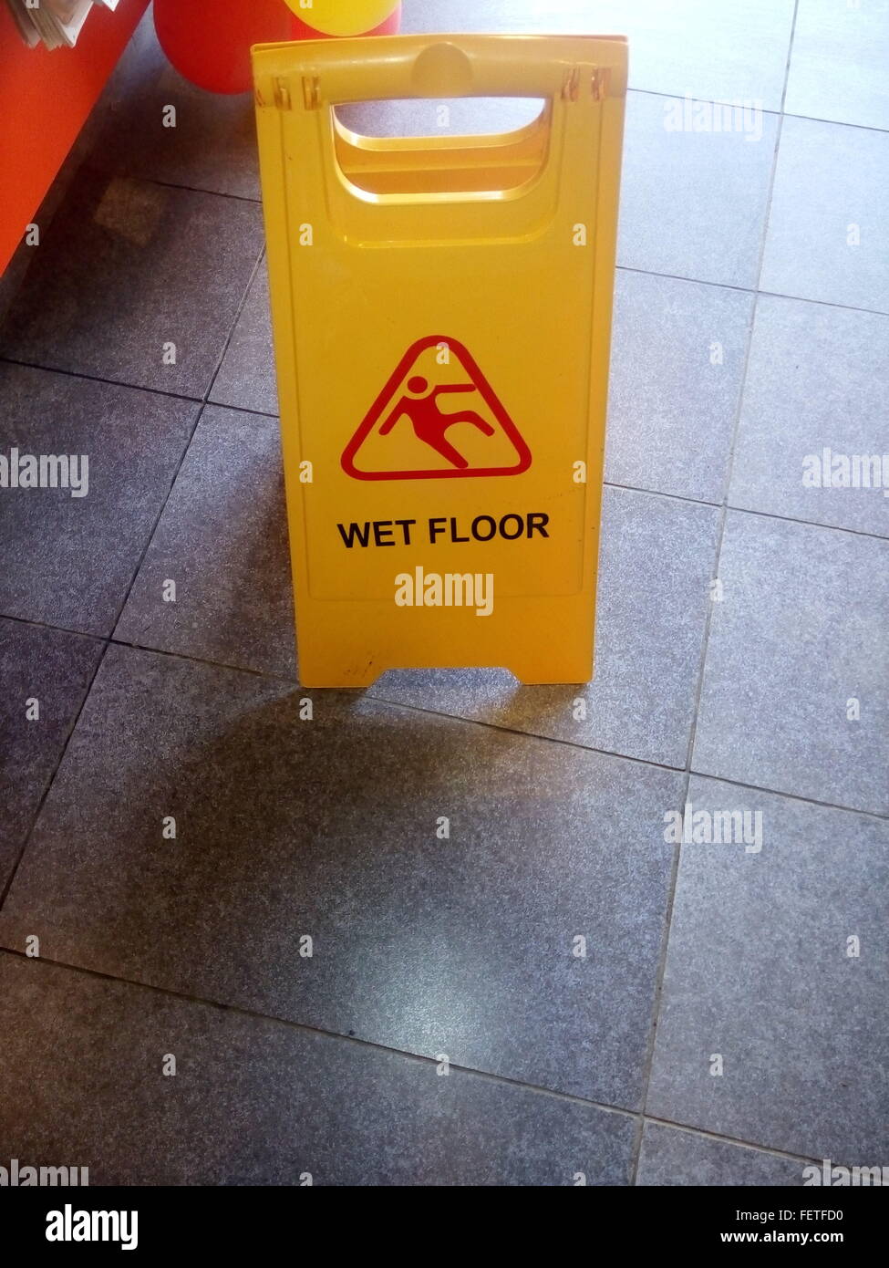Sign on the floor hi-res stock photography and images - Alamy