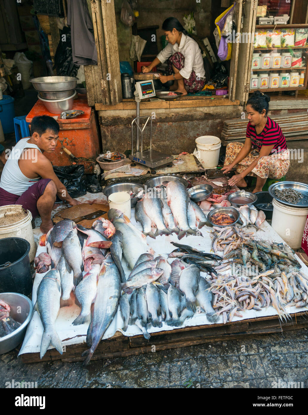 Mongers hi-res stock photography and images - Alamy