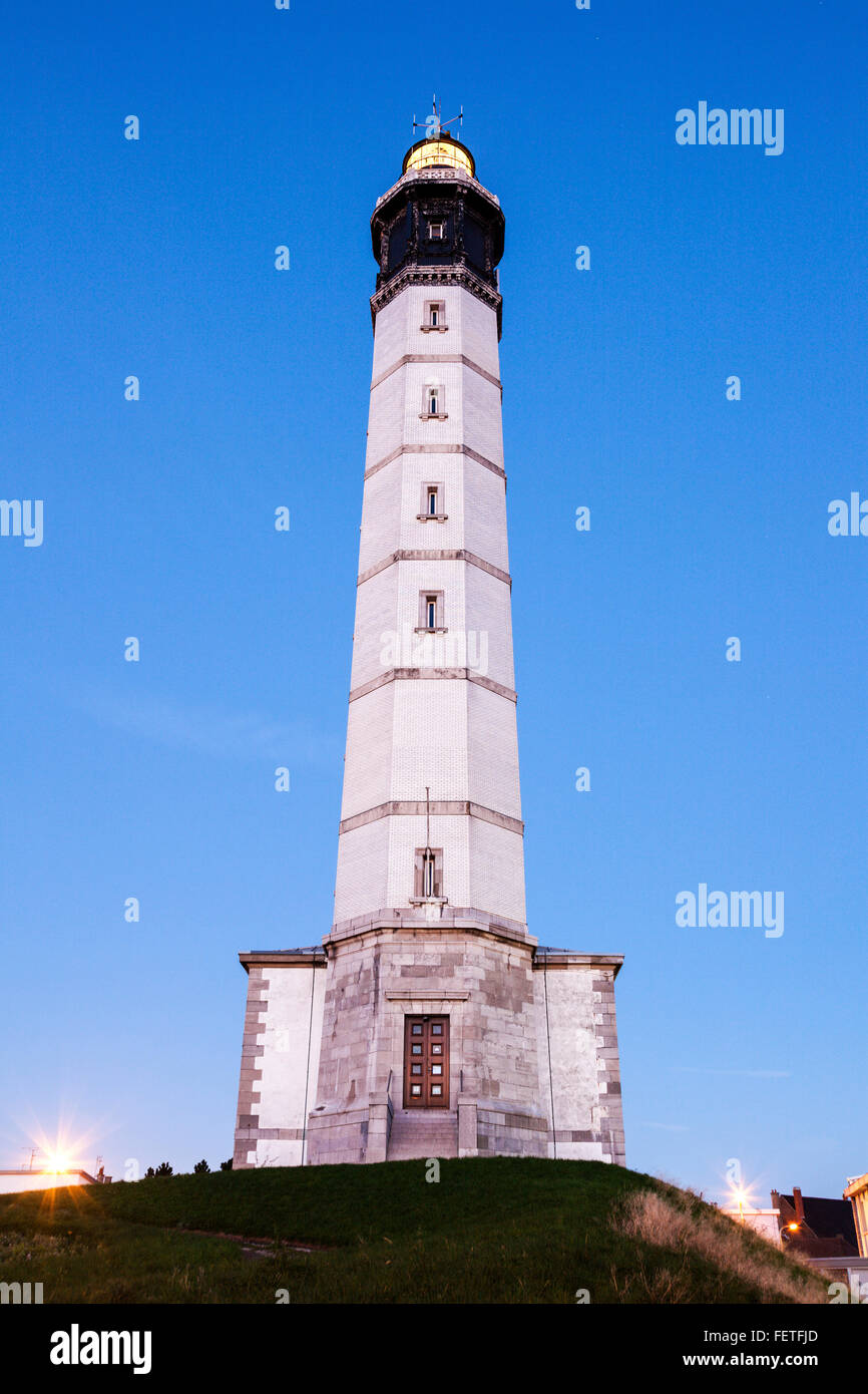 Calais skyline hi-res stock photography and images - Alamy