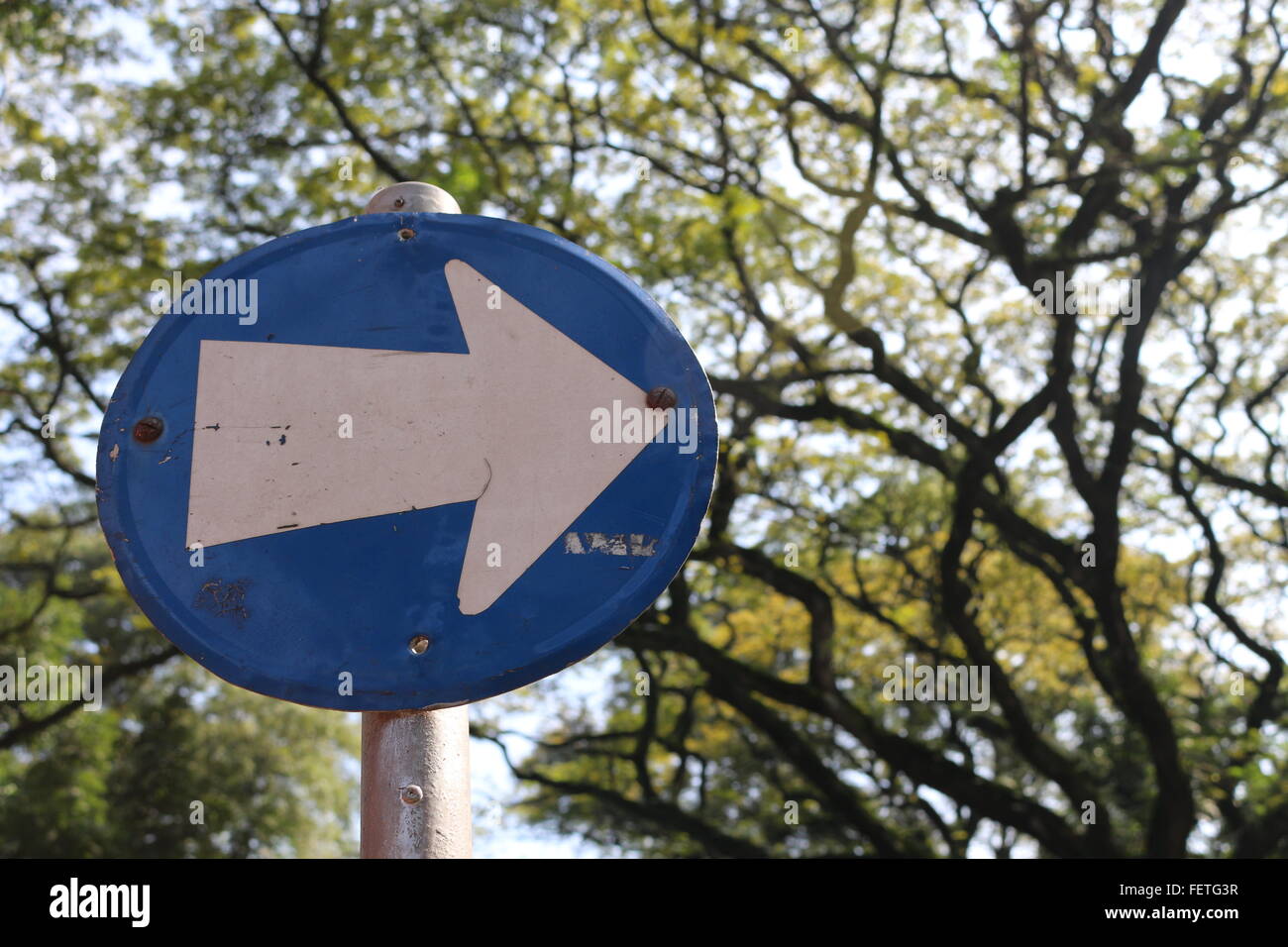 Traffic arrow sign hi-res stock photography and images - Alamy