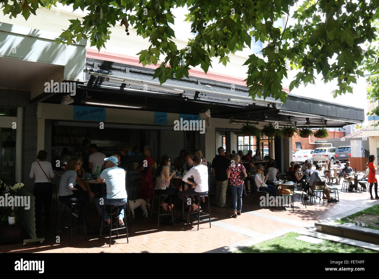 Cafes and restaurants in the Canberra suburb of Manuka Stock Photo - Alamy