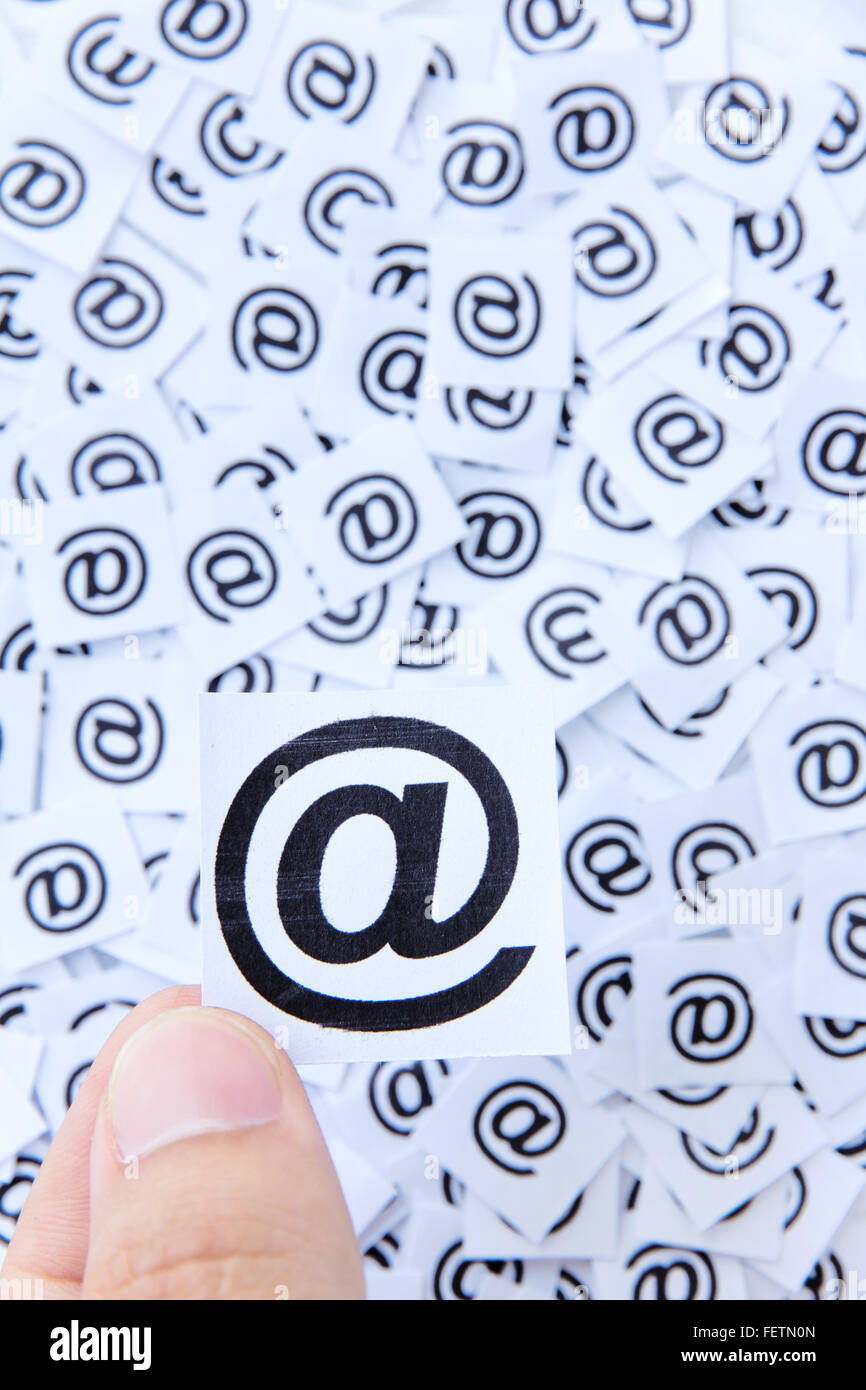 At sign icon Stock Photo - Alamy