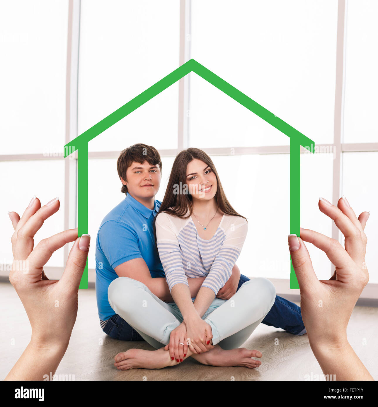 Holding hands lovely couple hi-res stock photography and images - Alamy