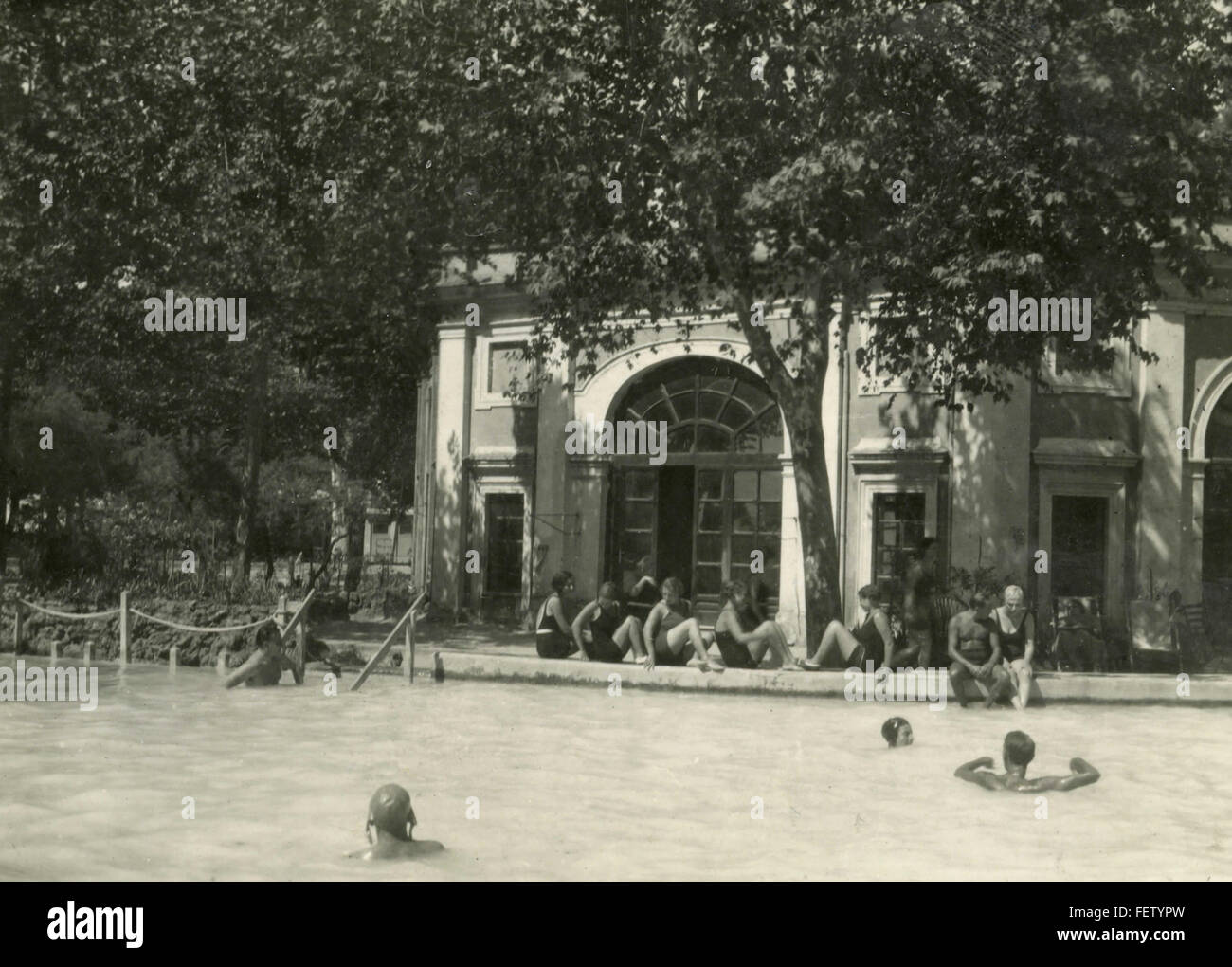 1930s swimming pool hi-res stock photography and images - Alamy