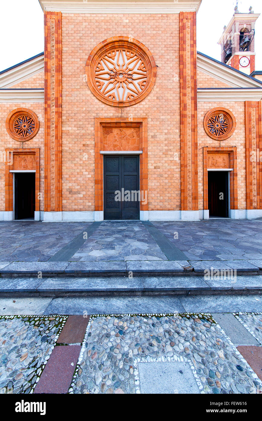 church in the vergiate closed brick tower sidewalk italy lombardy old ...