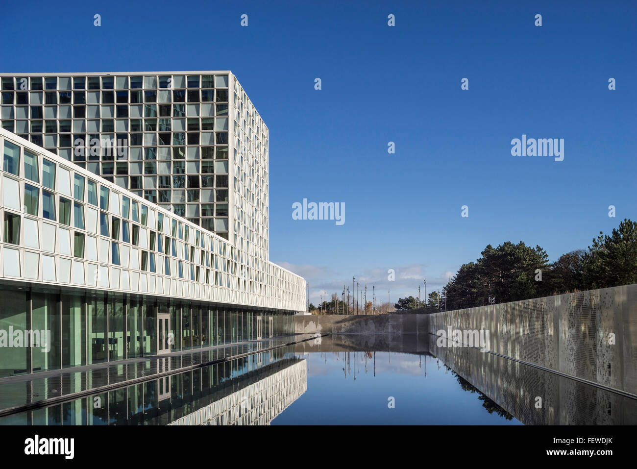 Moat and perimeter wall. International Criminal Court (ICC) Den Haag ...