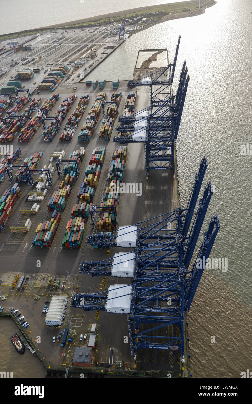 Dockside hi-res stock photography and images - Alamy