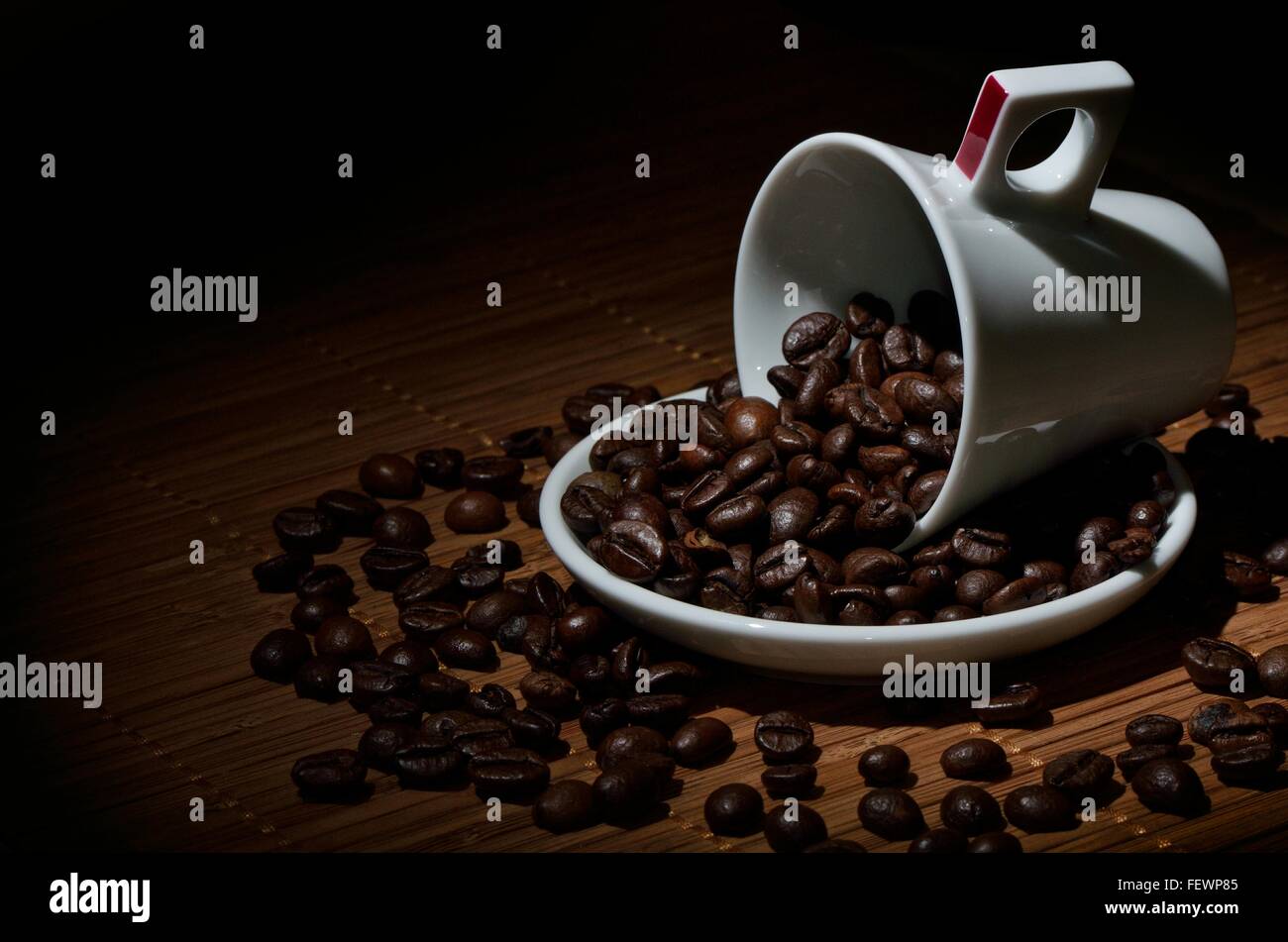 Spilling Coffee Stock Photos & Spilling Coffee Stock Images - Alamy