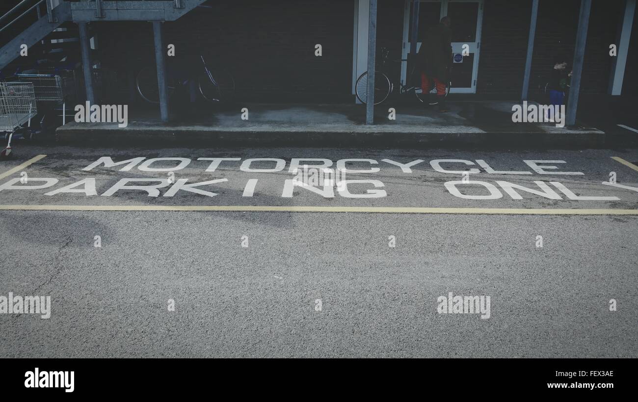 Motorcycle Parking Sign High Resolution Stock Photography and Images ...