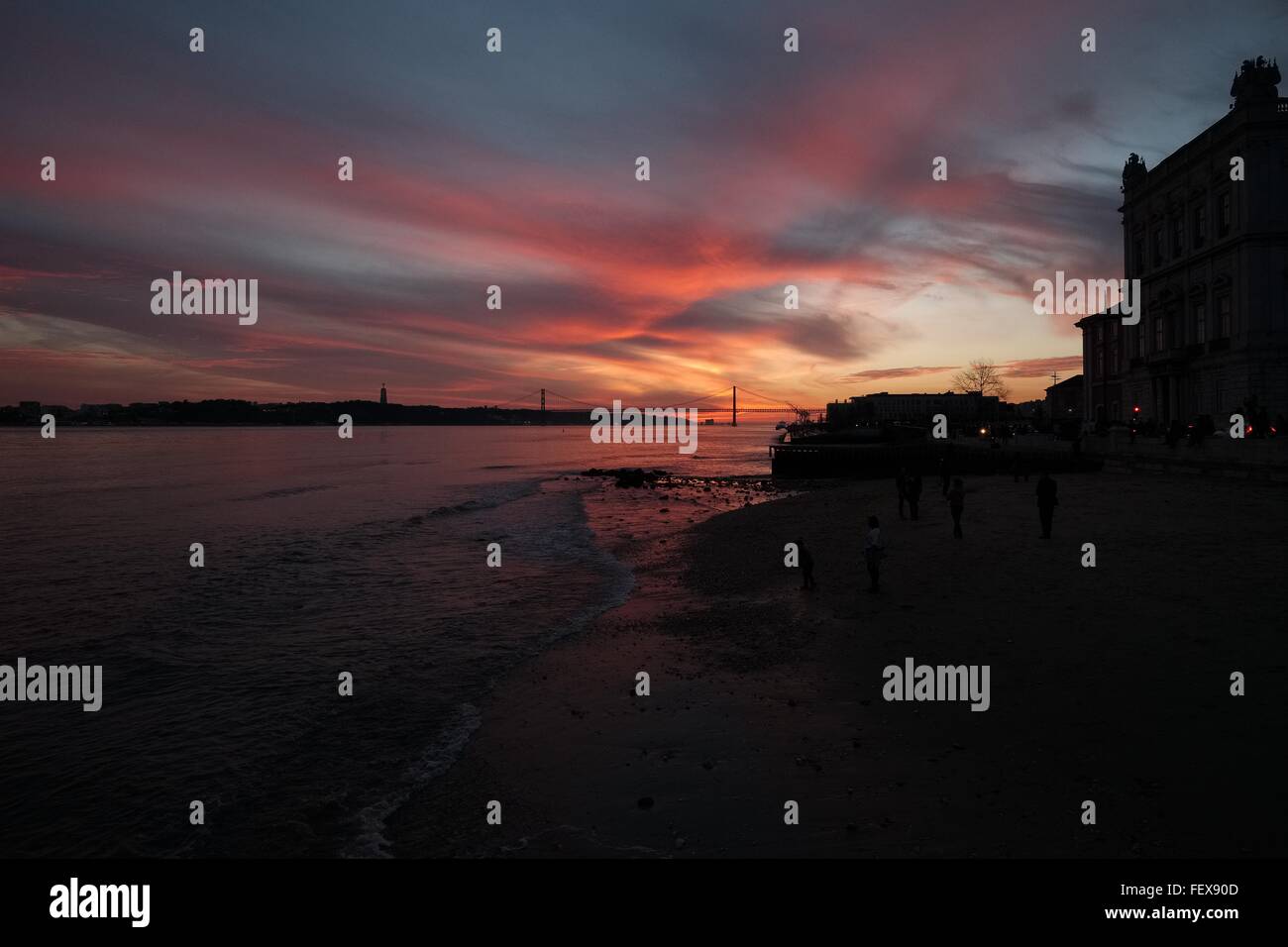 Sunset at lisbon hi-res stock photography and images - Alamy