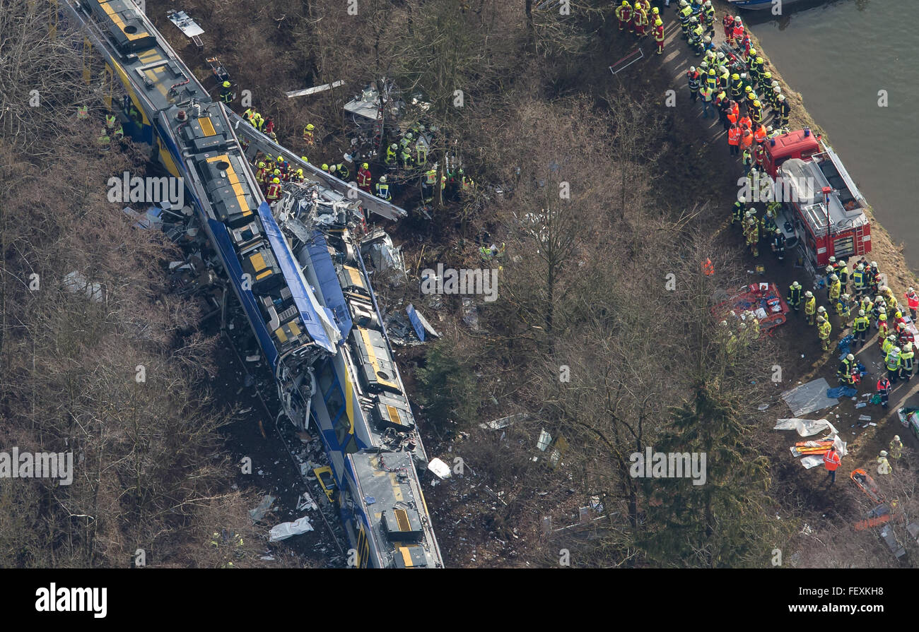Train crash aerial hi-res stock photography and images - Alamy