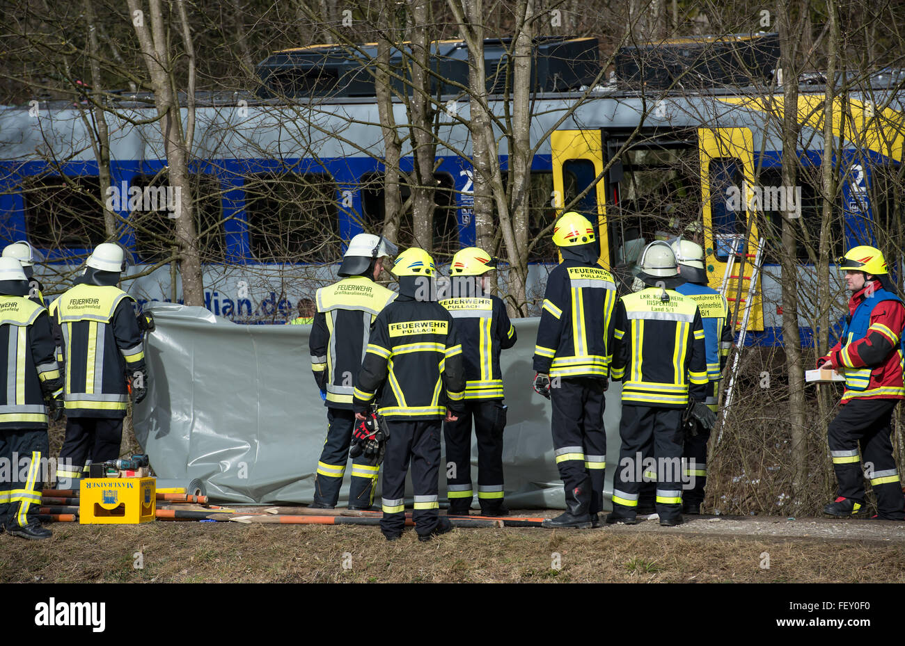 Dead after a head on collision hi-res stock photography and images - Alamy