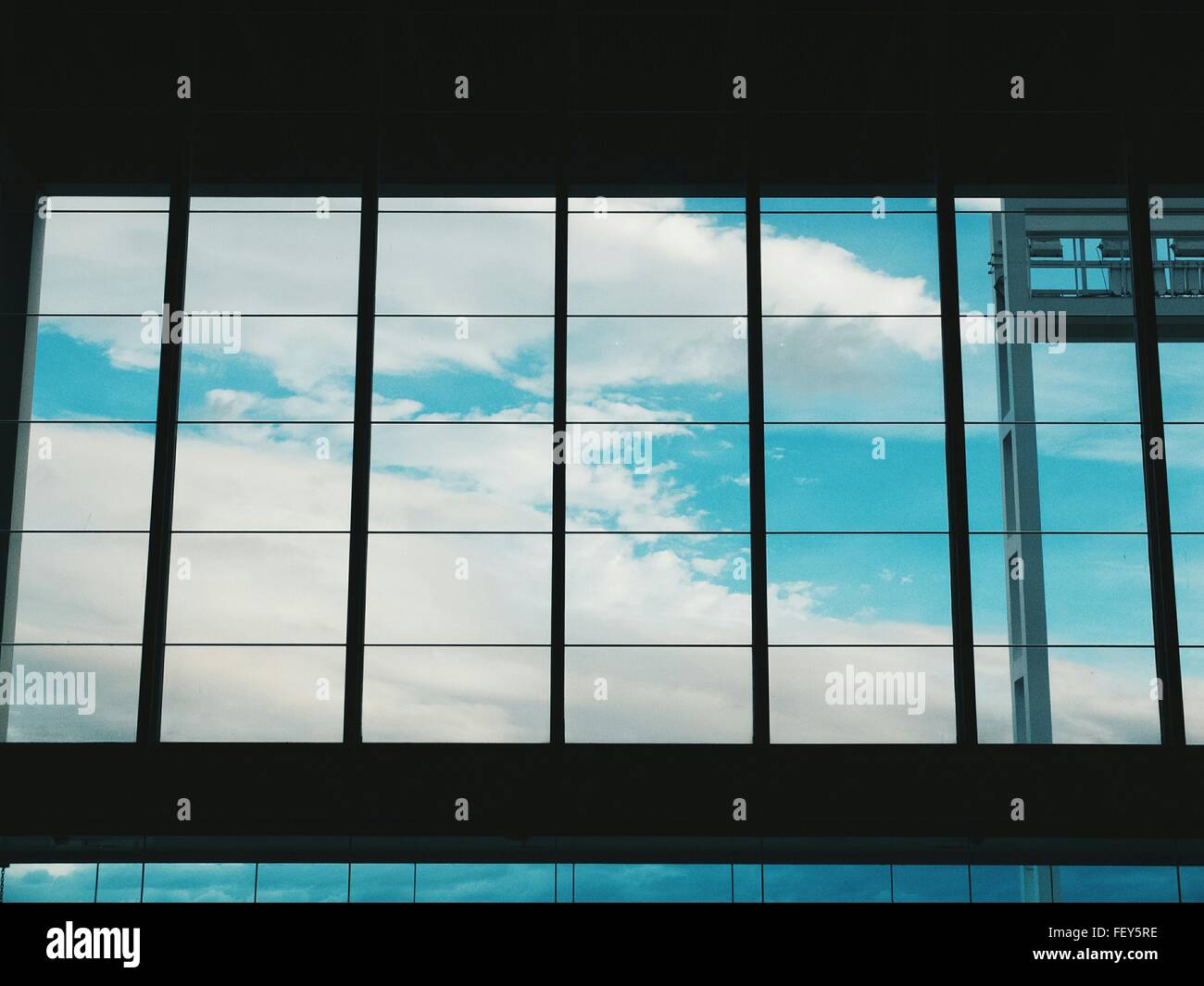 Blue sky through window hi-res stock photography and images - Alamy