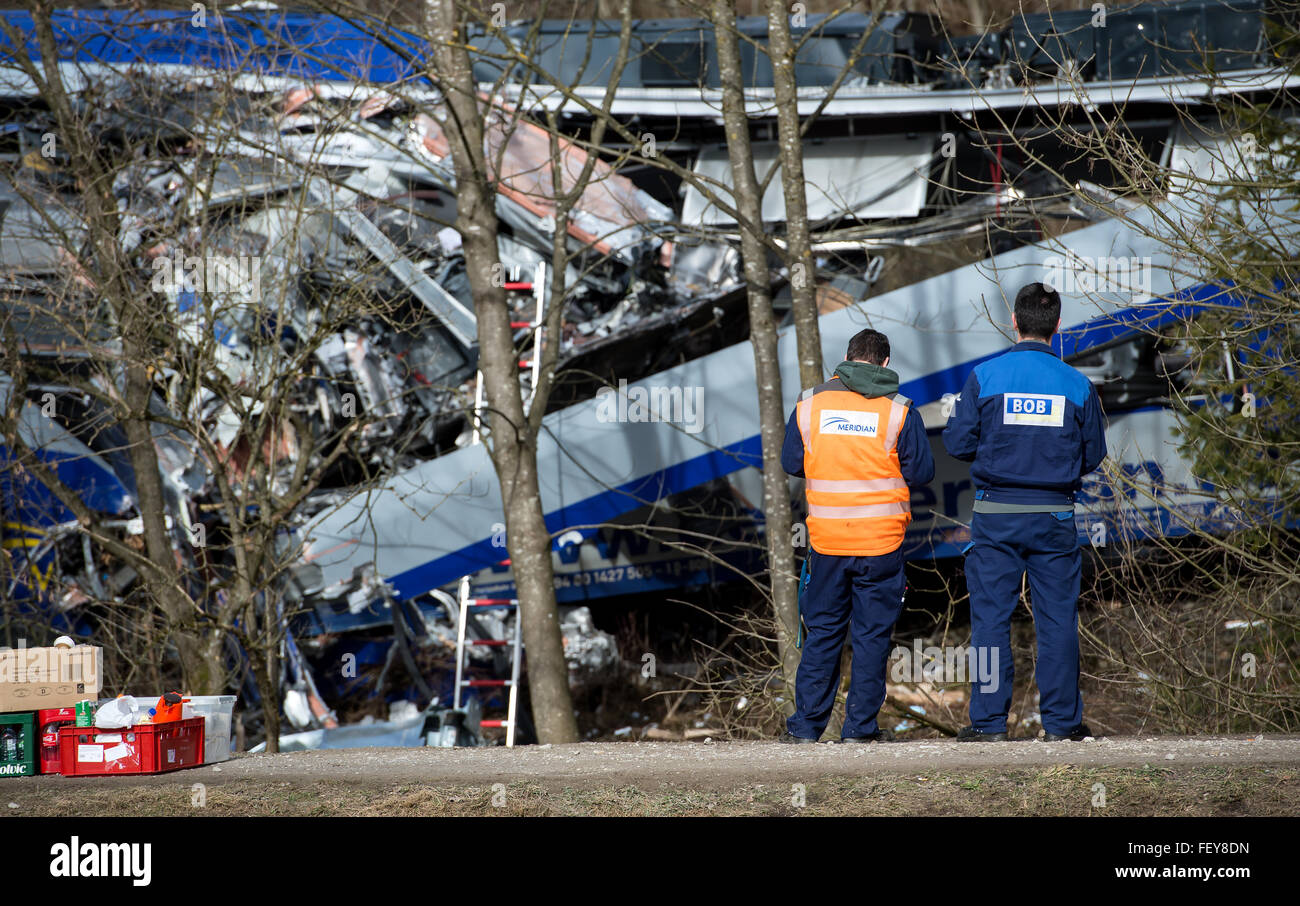 Bad Aibling, Germany. 09th Feb, 2016. Rescue forces pictured at the ...