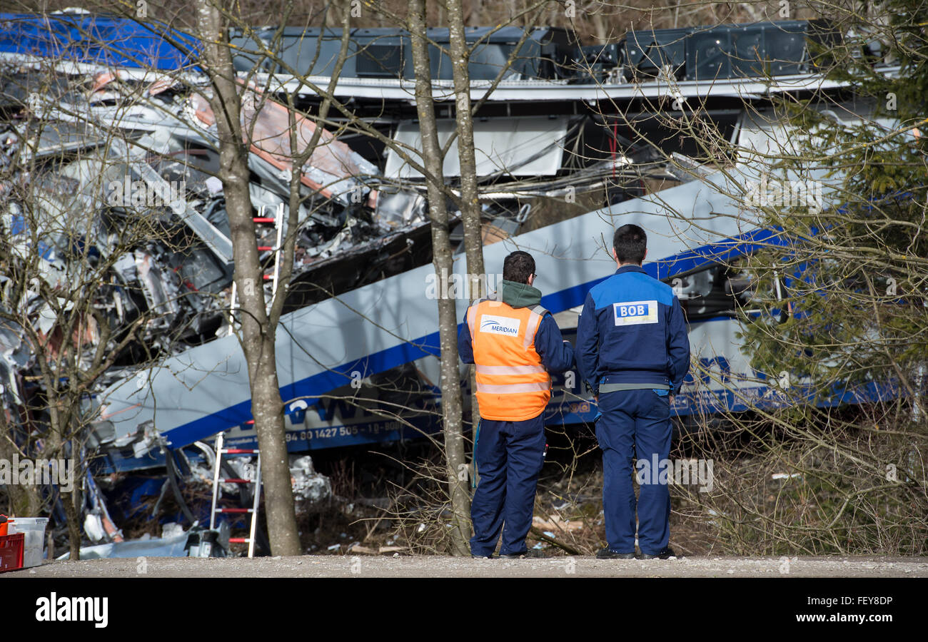 Bad Aibling, Germany. 09th Feb, 2016. Rescue forces pictured at the ...