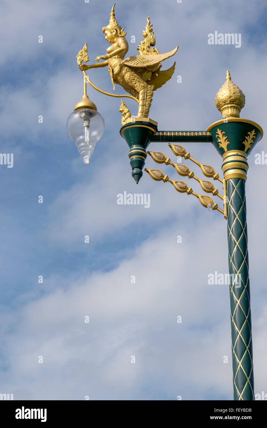 Modern and beautiful Street Lighting Stock Photo - Alamy