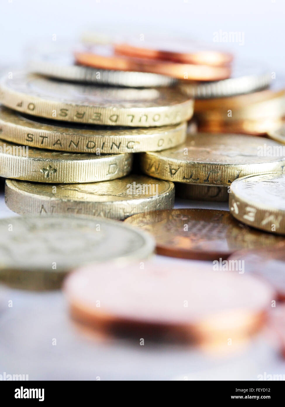 Pounds cash pile hi-res stock photography and images - Alamy