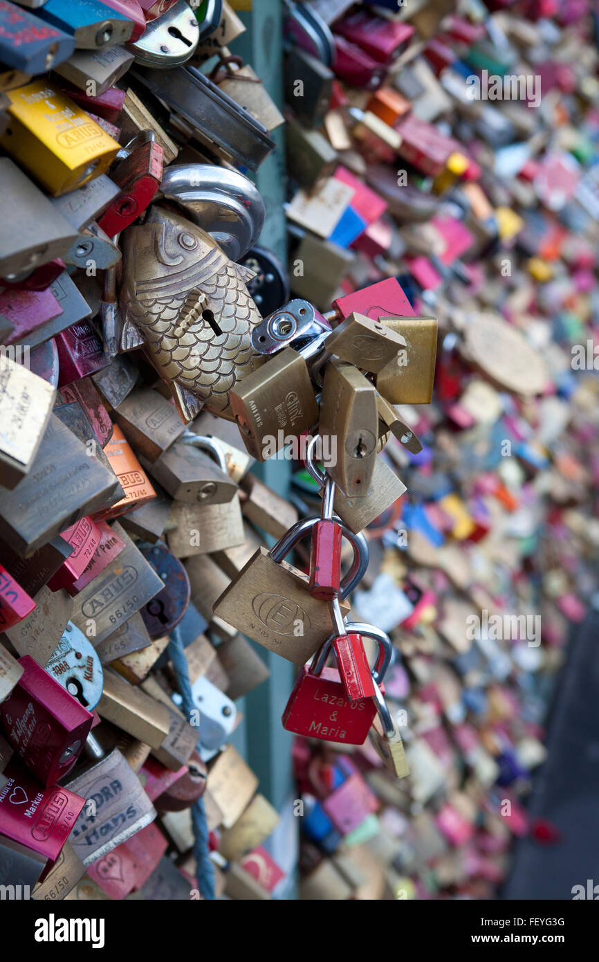 Cologne lovebridge hi-res stock photography and images - Alamy