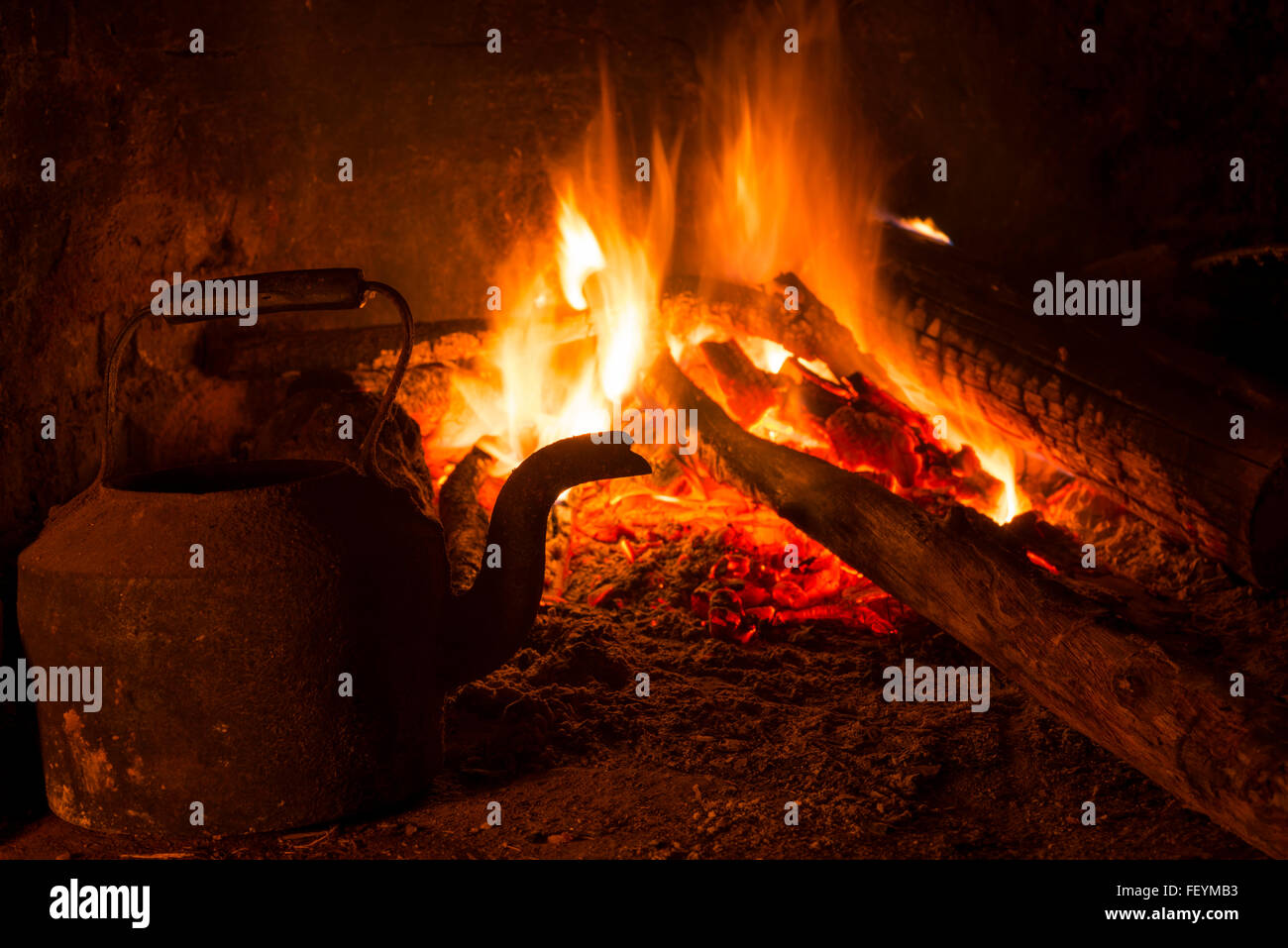 Brick fireplace hi-res stock photography and images - Alamy