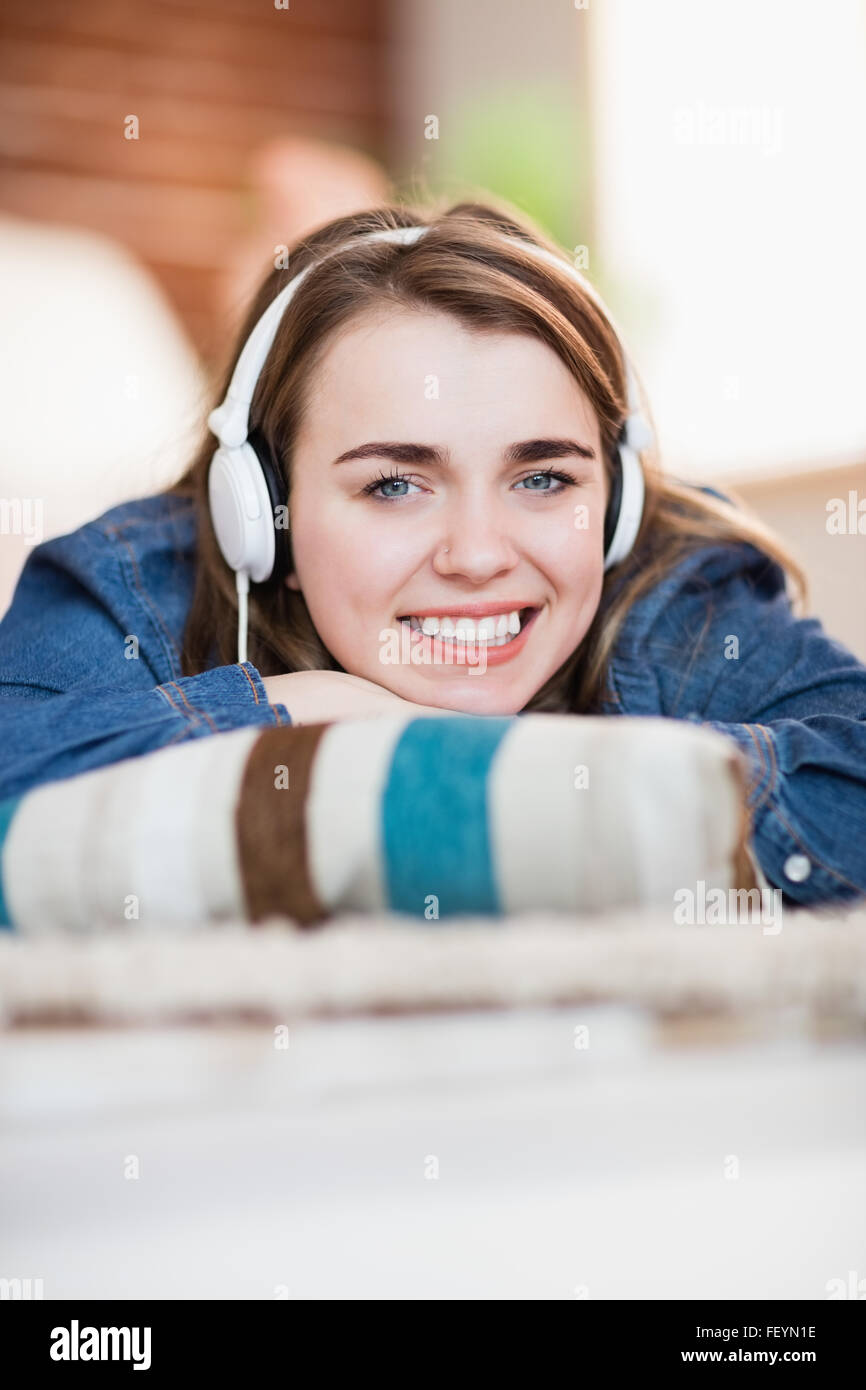 Woman listening to music lounge hi-res stock photography and images - Alamy