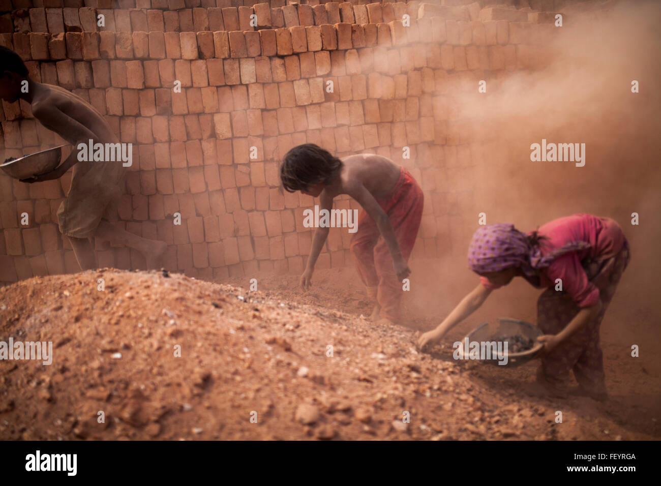 Hazardous child labor hi-res stock photography and images - Alamy