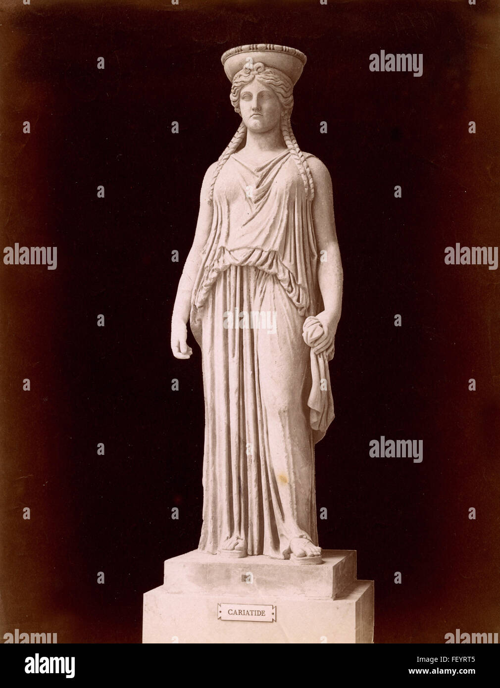 Caryatid hi-res stock photography and images - Alamy