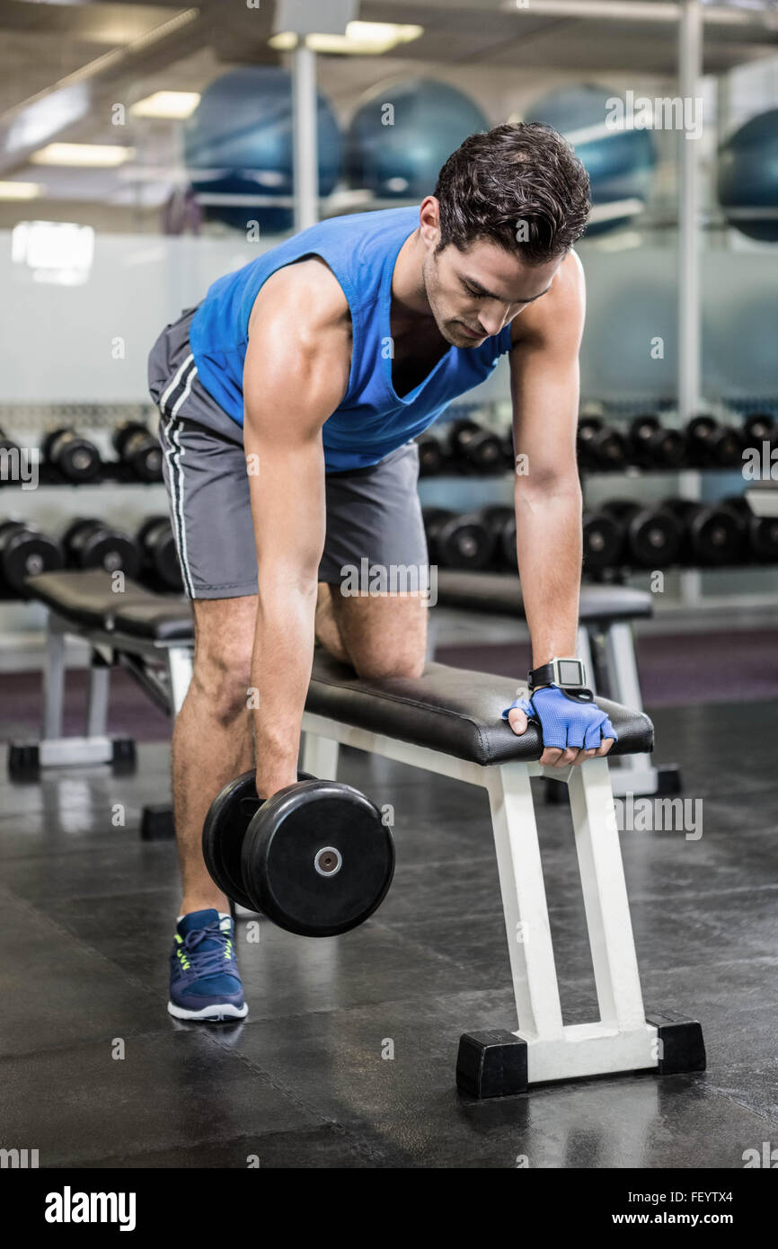 How To Lift Dumbbells On Bench at Elaine Osborn blog