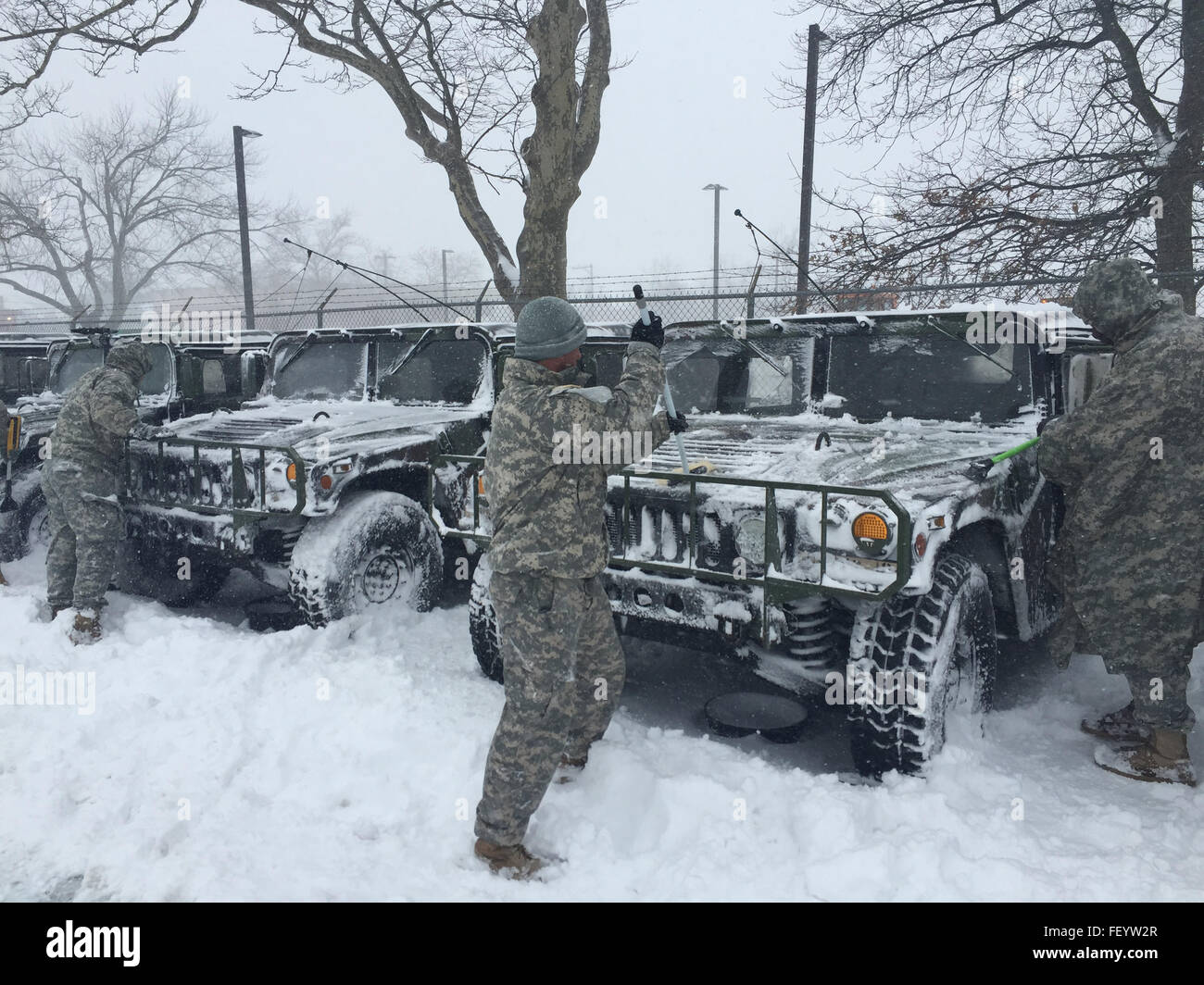 Soldiers assigned to the New York National Guard's Joint Task Force ...