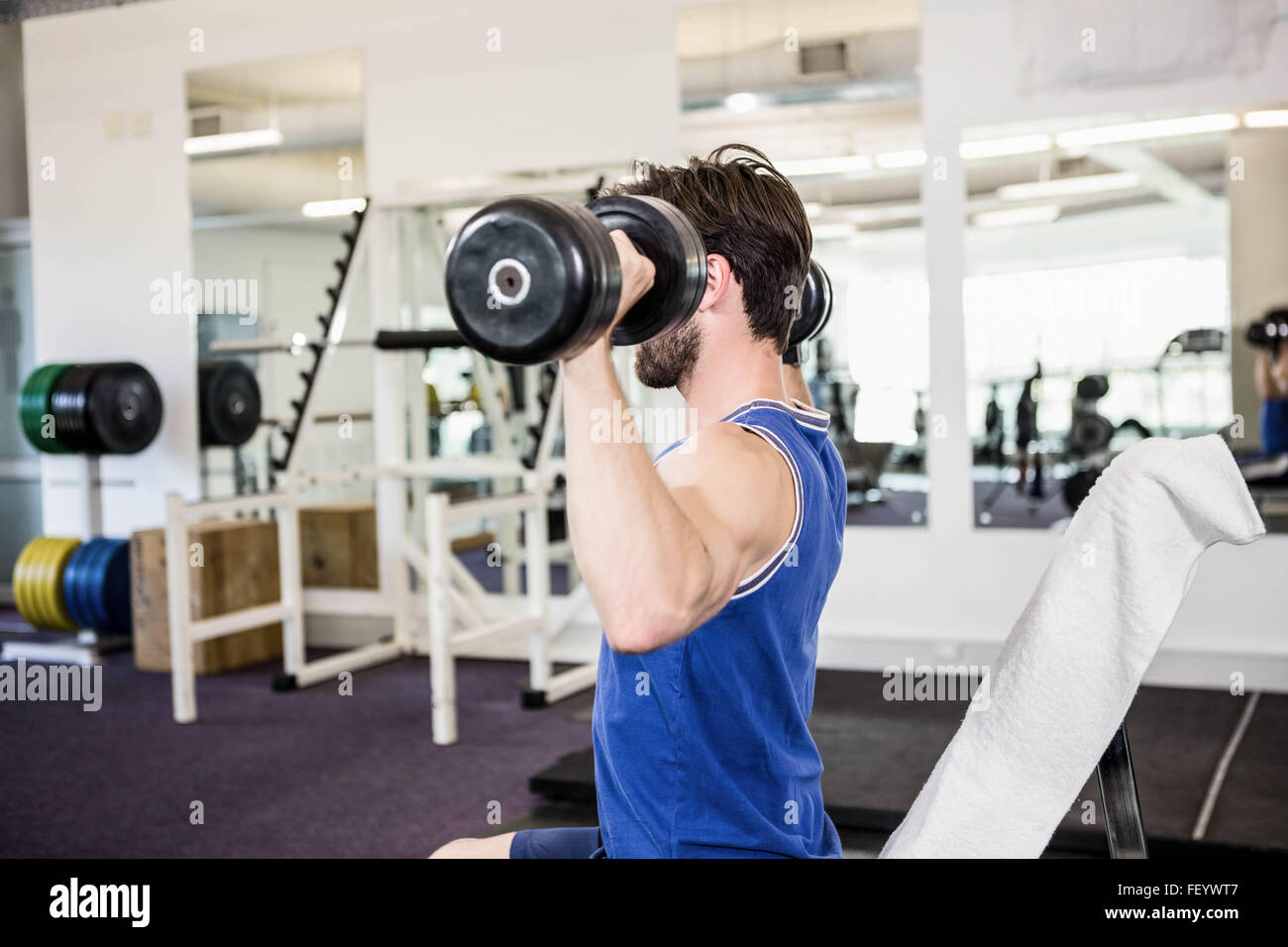 How To Lift Dumbbells On Bench at Elaine Osborn blog