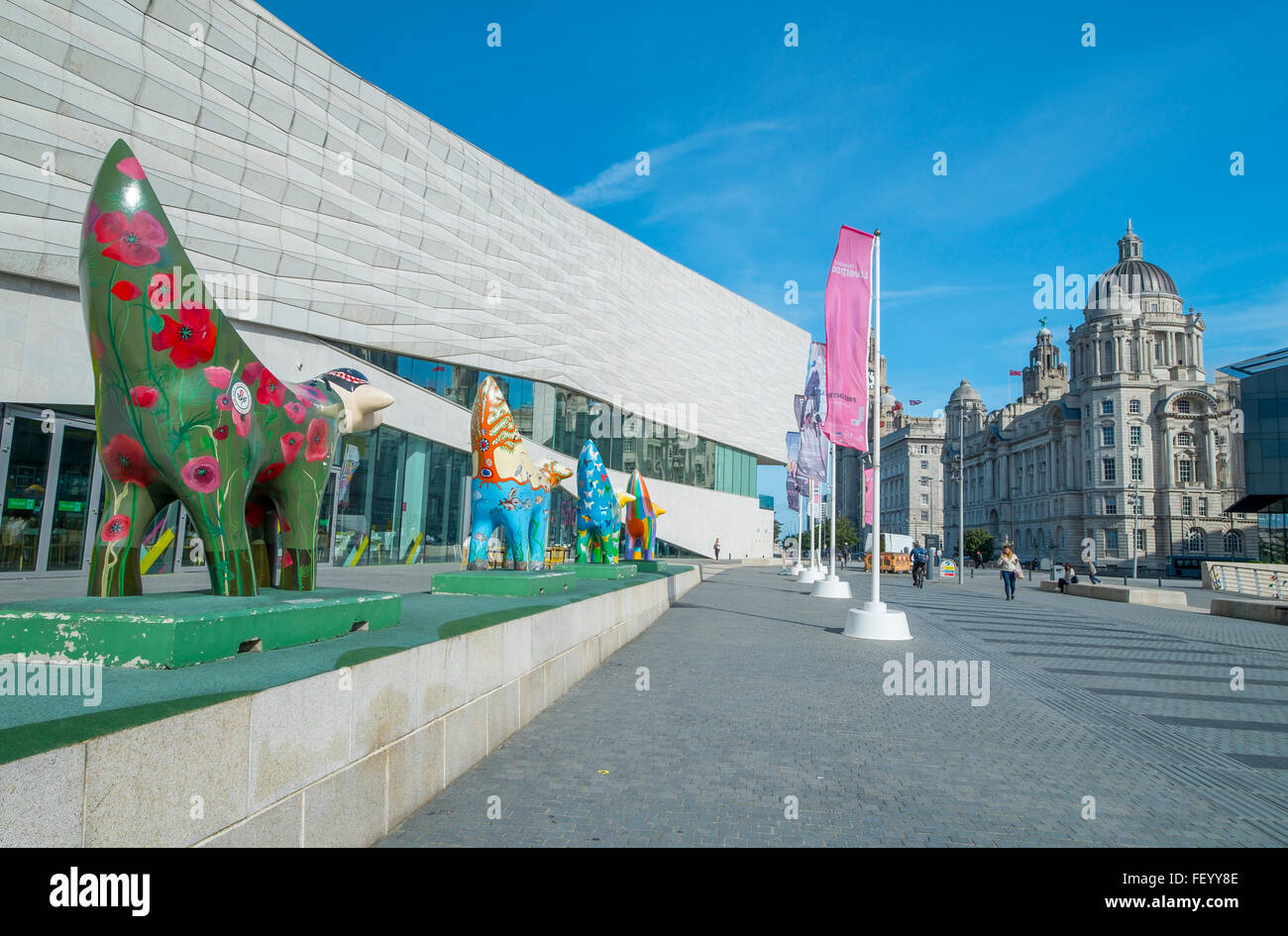 Liverpool waterfront museum hi-res stock photography and images - Alamy
