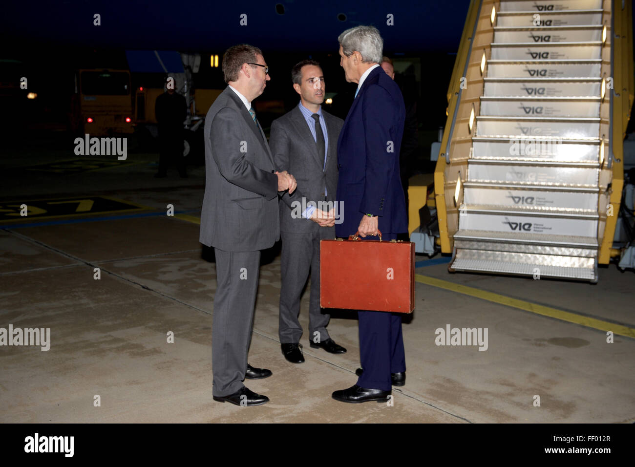 Kerry washington arriving hi-res stock photography and images - Alamy