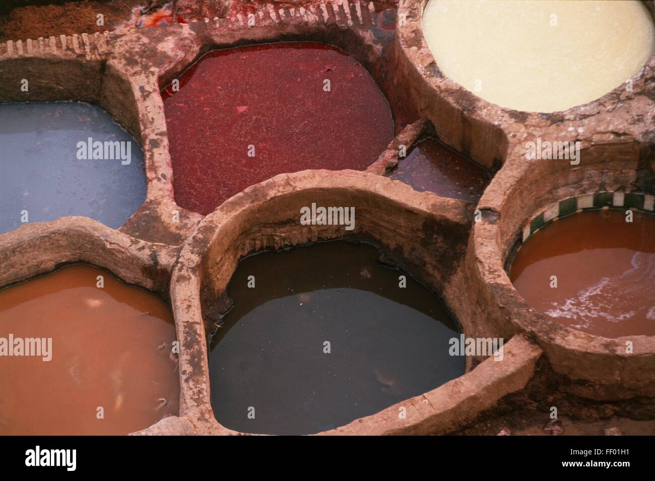 Dyeing vat morocco hi-res stock photography and images - Alamy