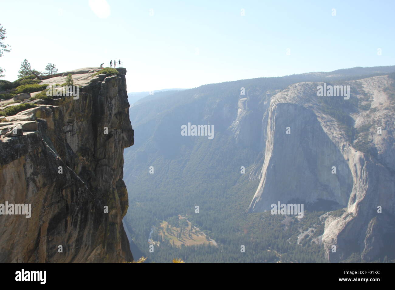 Sheer drop hi-res stock photography and images - Alamy