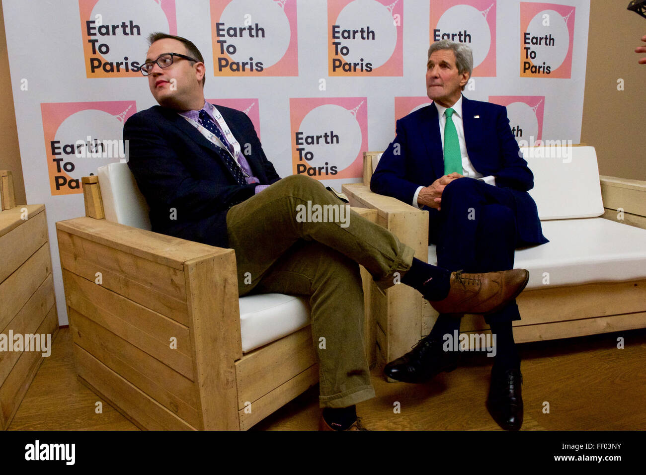 Secretary Kerry Speaks With Mashable's Andrew Freedman Before Recording ...