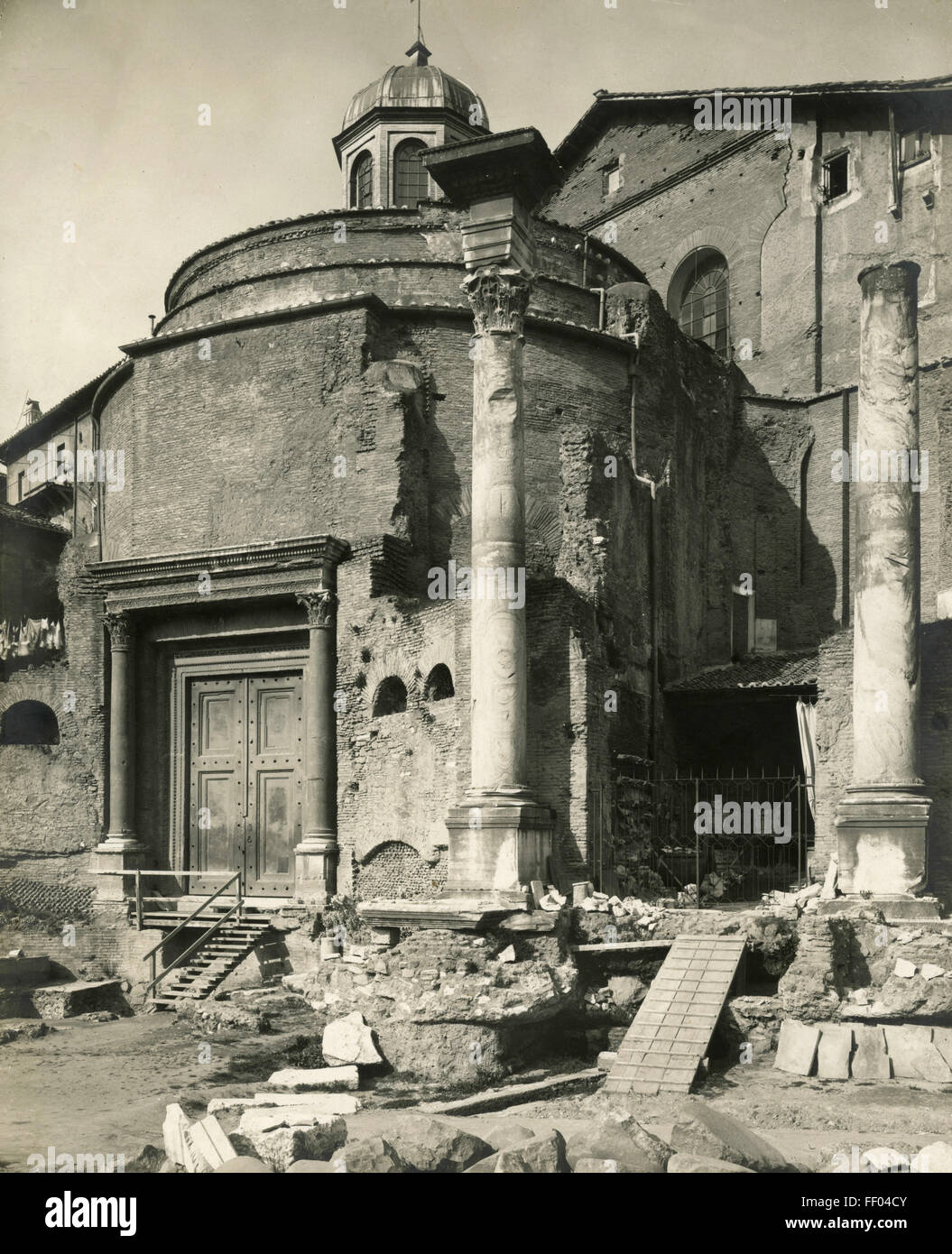 Temple of Romulus in the Roman Forum, Rome, Italy Stock Photo - Alamy
